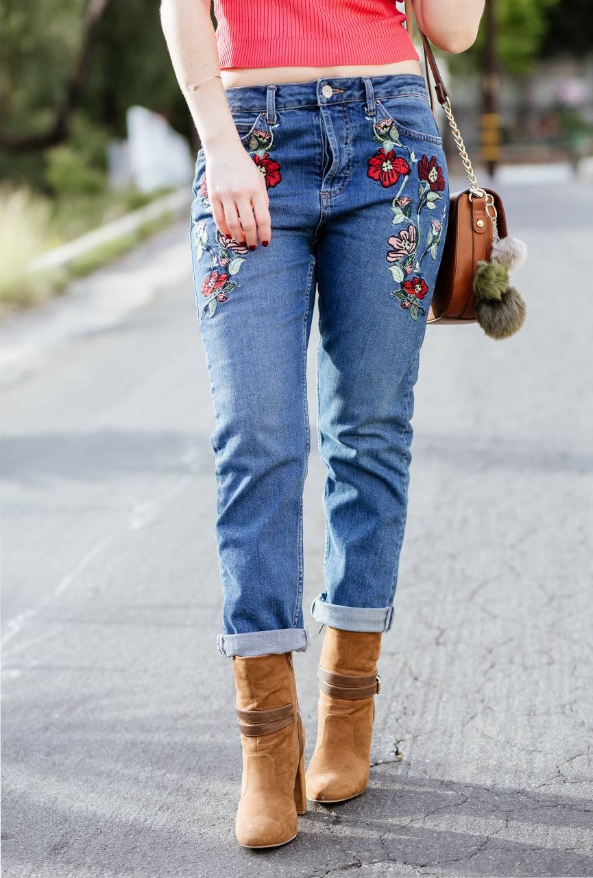 Floral embroidered denim jeans - Style with Nihan